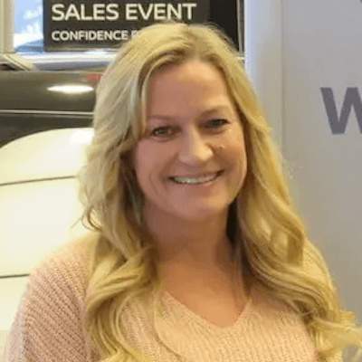 M'Lady Nissan Staff | Nissan Sales near Huntley, IL